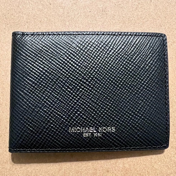 Michael Kors | Bags | Michael Kors Slim Bifold Wallet | Poshmark